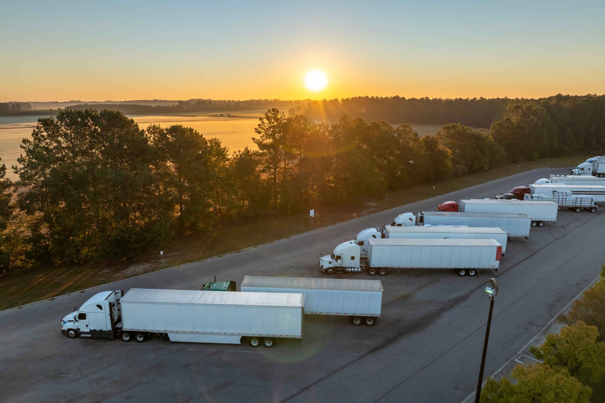 One Logistics Network - Customized Transportation Solutions